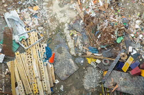 Construction site graphical resource. Dirty grunge messy construction ...